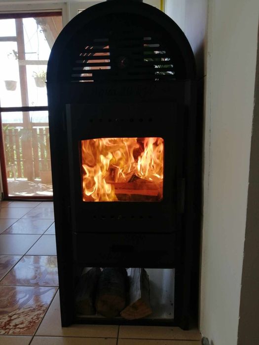 Termosemineu pe lemne Simleu Silvaniei • OLX.ro