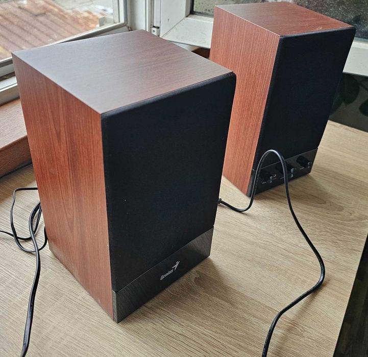 Boxe 2.0 Genius SP-HF 1250B, 40W RMS, Cherry Wood Constanta • OLX.ro