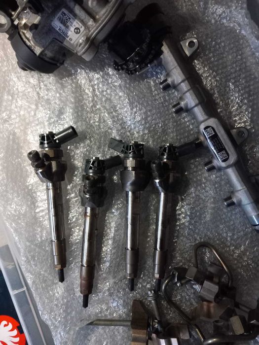Kit injectie injector rampa pompa inalte BMW F30 F10 G30 B47 diesel ...