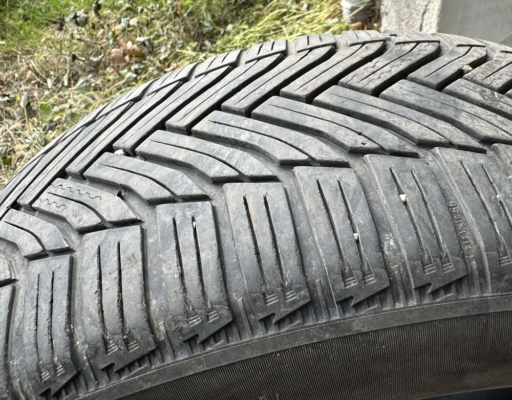Зимни гуми 205/55/16 Michelin Мишлен Мишелин гр. Враца Център • OLX.bg