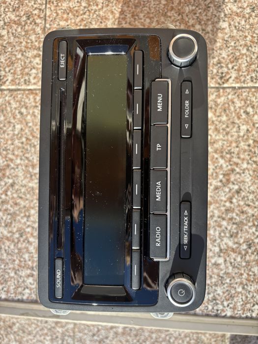 Radio cd player 310 Roman • OLX.ro