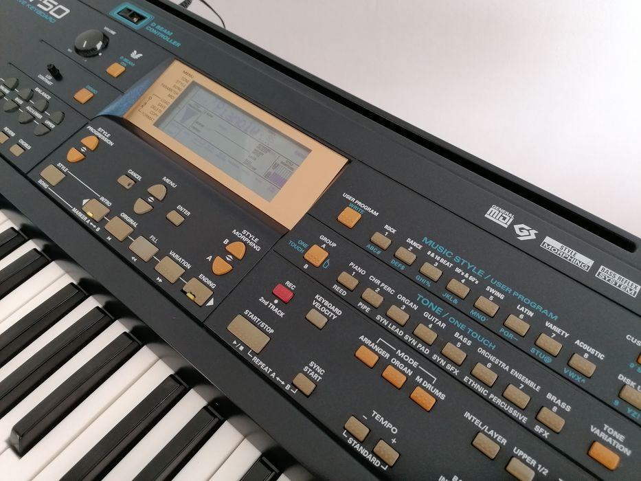 ROLAND EM-50 creative keyboard orga pian sintetizator profesional ...