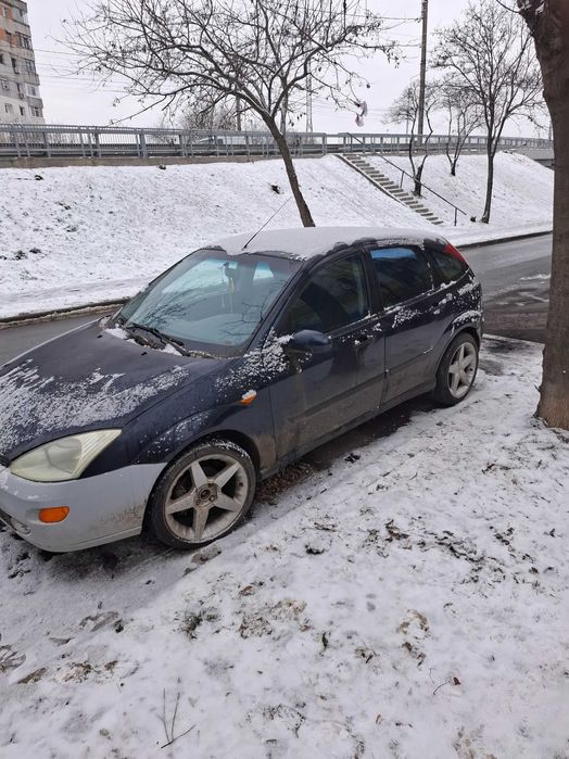 Ford focus hatchback Braila • OLX.ro