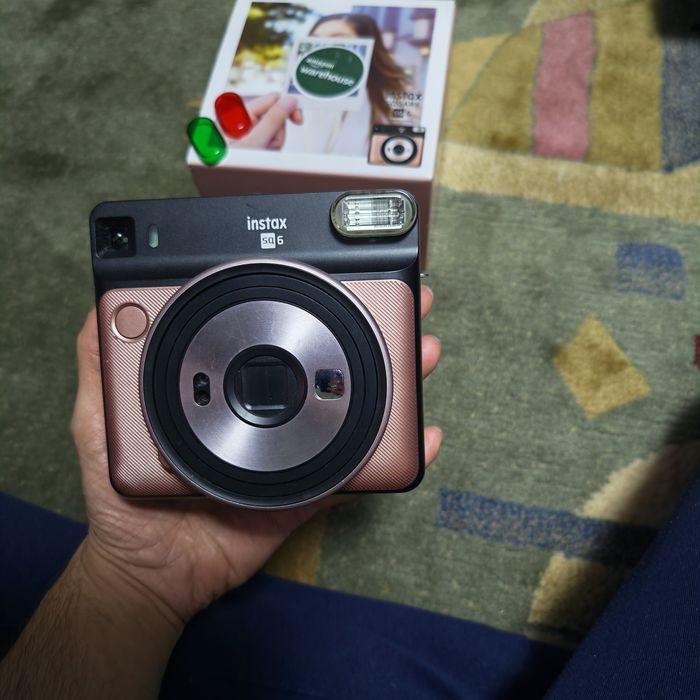 Aparat foto Instax SQ6 Fagaras • OLX.ro