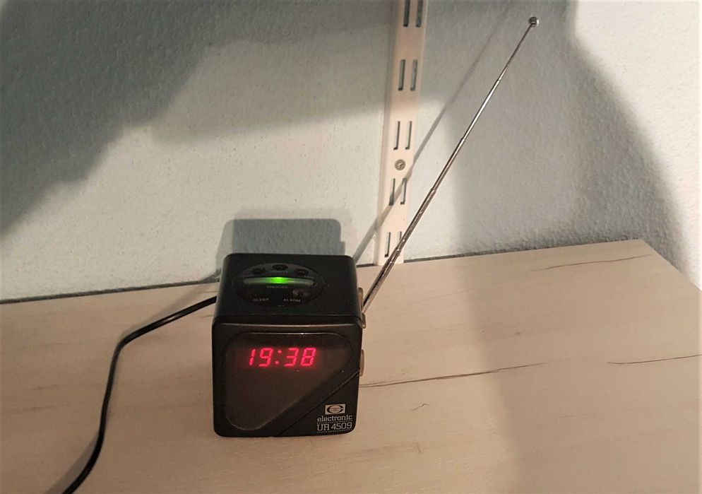 Radio cu ceas digicube Electronic Elite UR4509 (Germany) Pitesti • OLX.ro