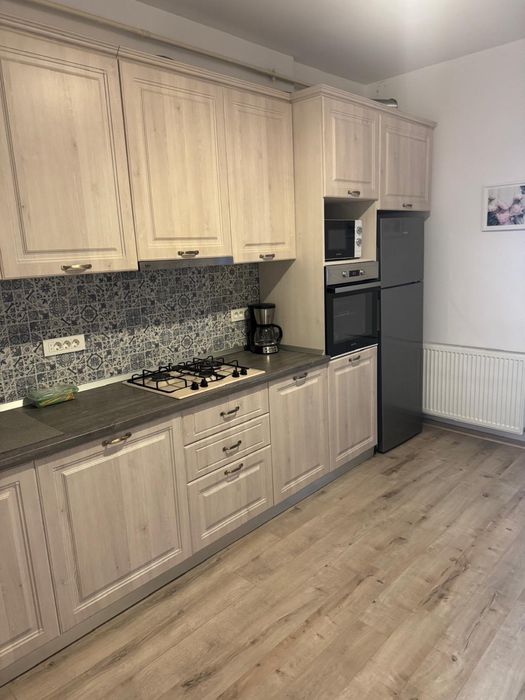 Inchiriez apartament in centru vechi brasov pe strada potcovaru nr ...