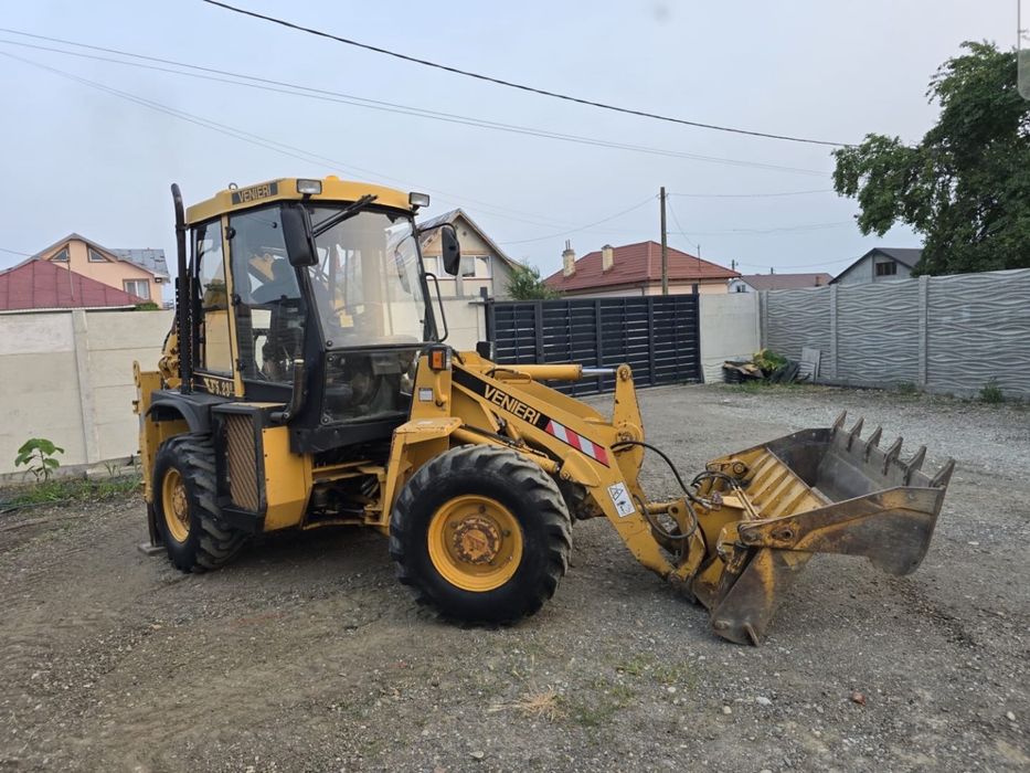 Buldoexcavator Venieri 523 Ploiesti • OLX.ro