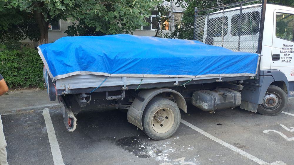 Decopertari apartamente gresie,faianta,şapa.Car moloz Bucuresti ...