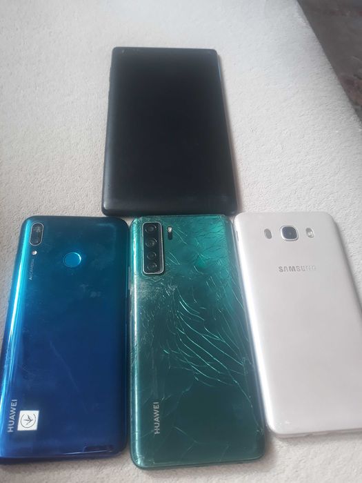 Продавам телефони и един таблет за части ! гр. Севлиево • OLX.bg