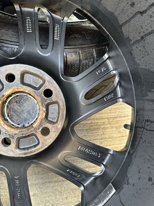 SET Roti/Jante Volvo iarna R17 Valder Pitesti • OLX.ro