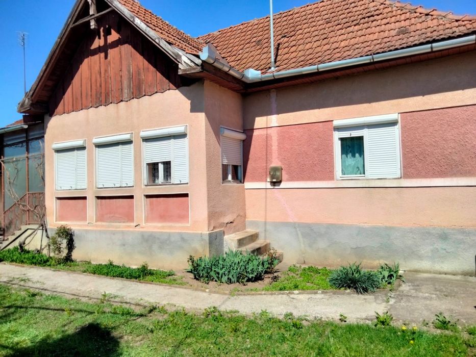Casa de vanzare Reghin • OLX.ro