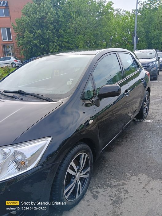 Vând Toyota Auris model Luna Navi Bucuresti Sectorul 1 • OLX.ro