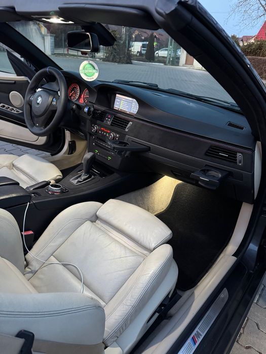 BMW 330D "M" Automat E93 Coupe Cabrio 2007 Mihaesti • OLX.ro