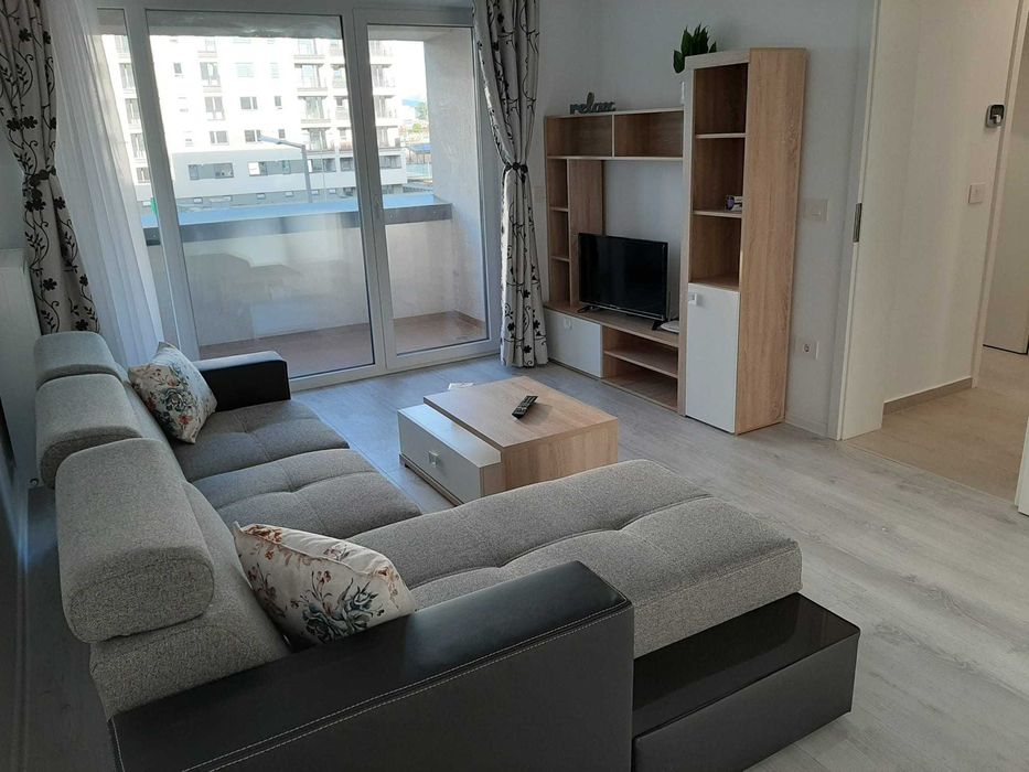 Chirie apartament 2 camere mall Coresi Kasper parcare - privat Brasov ...