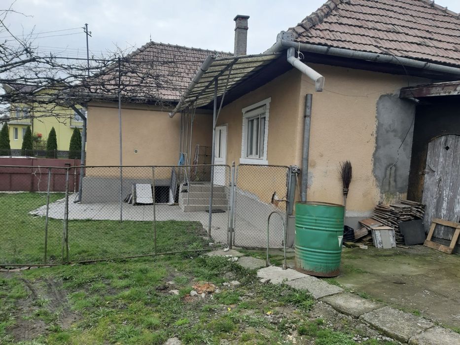 Casa si teren REGHIN str. Vanatorilor Reghin • OLX.ro