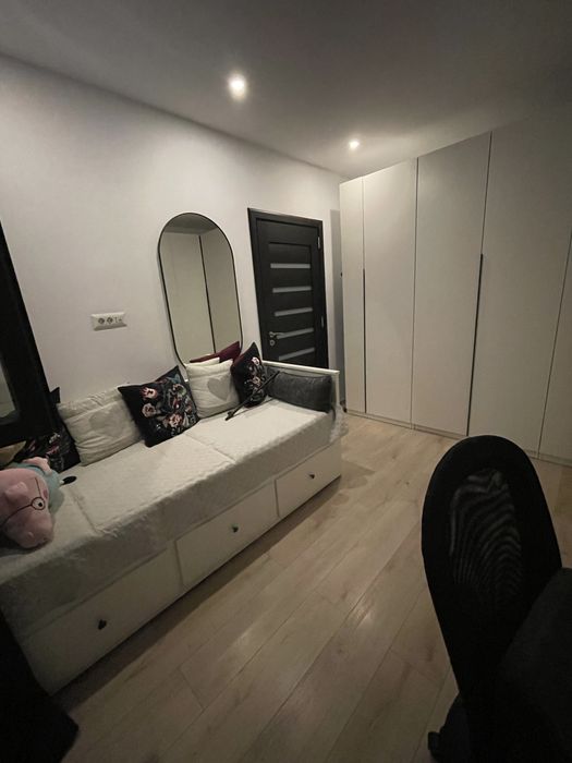 Divan/pat extensibil Hemnes Ikea + 2 saltele Tunari • OLX.ro