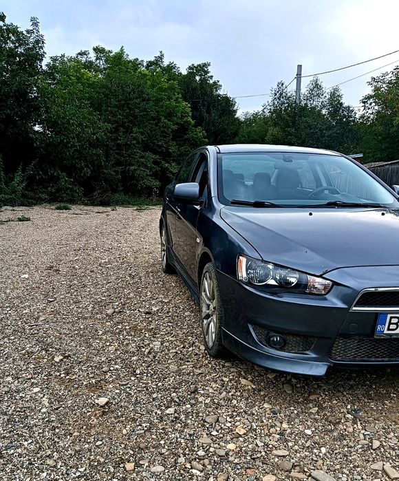 Vând Mitsubishi Lancer Buhusi • OLX.ro