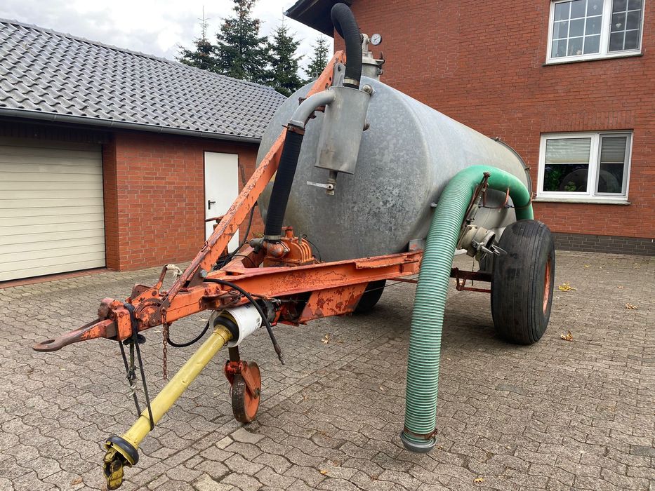 Vitanja vidanja cisterna 5000 l 5 tone Motca • OLX.ro