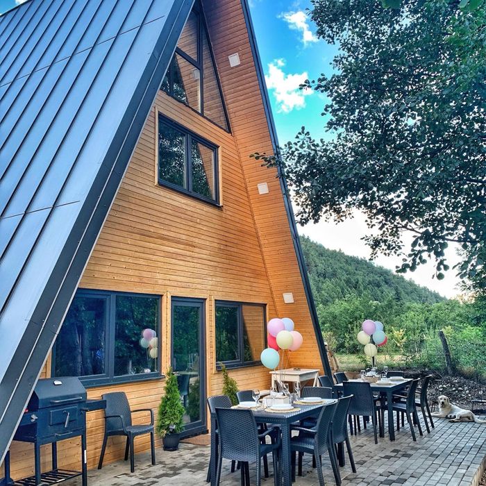 Executam cabane de tip A frame Hunedoara • OLX.ro