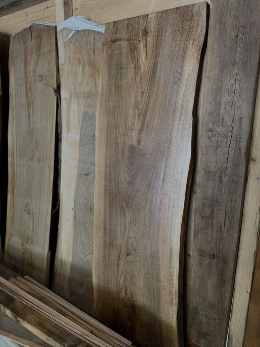 Blaturi si cherestea de nuc Almas • OLX.ro