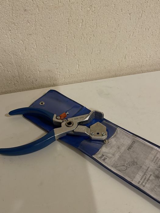 Foarfeca cutter FESTO ZRS 20mm, pentru teava si tubing Ploiesti • OLX.ro