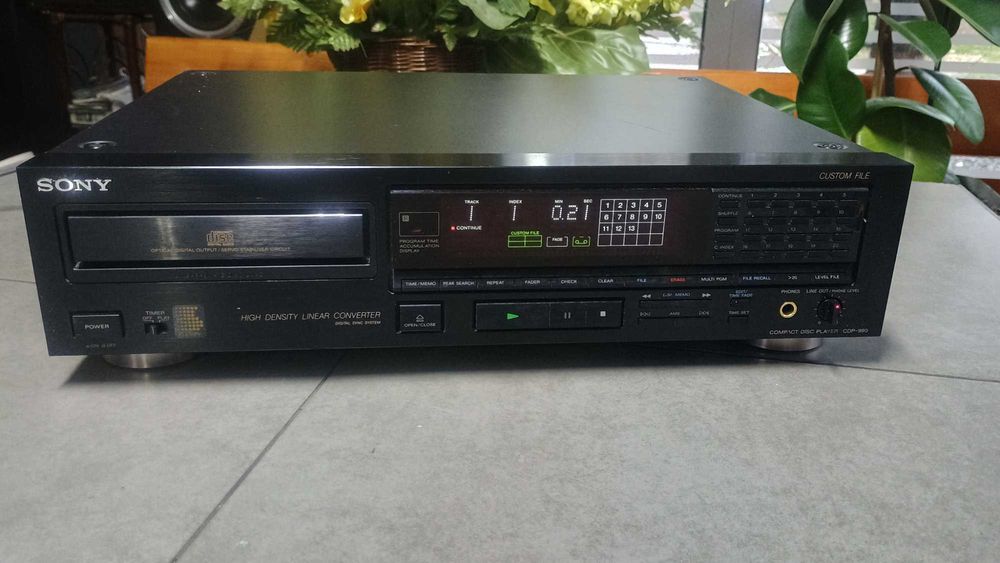 Sony CDP-990 cd player Timisoara • OLX.ro