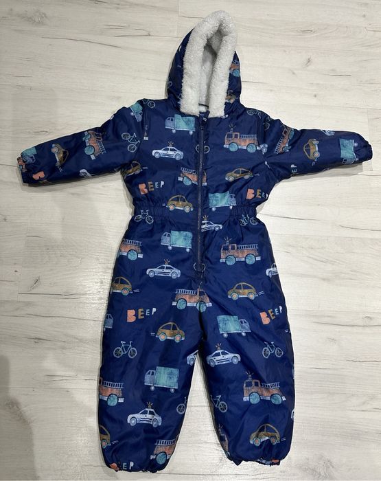 Космонавт George гр. Севлиево • OLX.bg