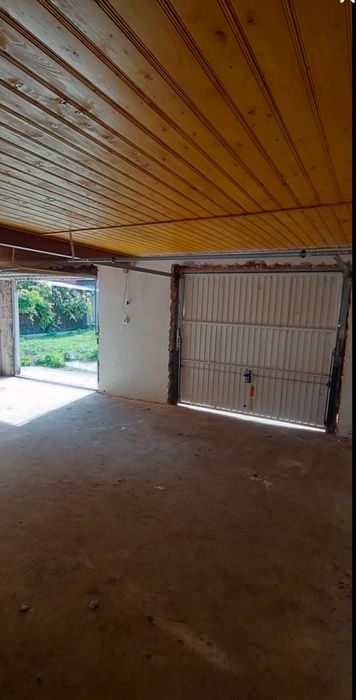 Vând garaj și teren ultracentral Simeria • OLX.ro