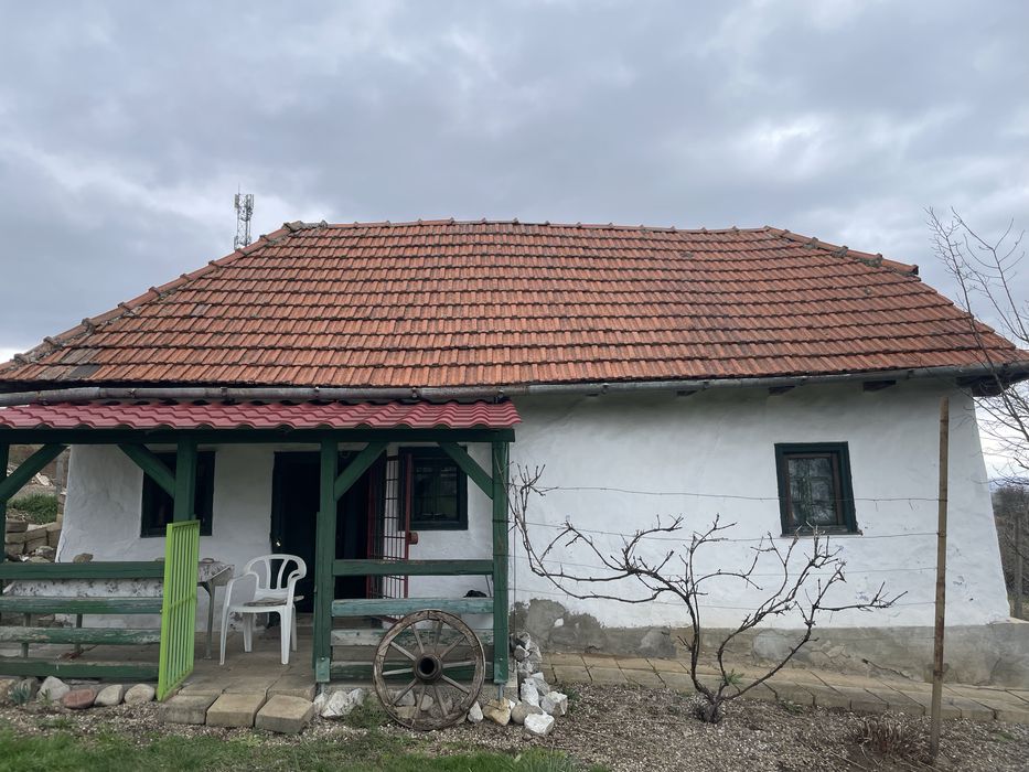 Casa de vara cu gradina de vanzare in Badeni Turda • OLX.ro