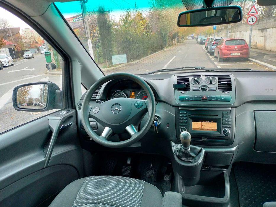 Mercedes Vito / 8 Locuri / EXTRALANG / Aer Cond. / RAR facut Bucuresti Sectorul 4 • OLX.ro
