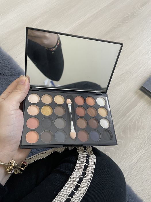 Rujuri Fenty, palete de machiaj mac, Huda, kylie, too faced Mioveni ...