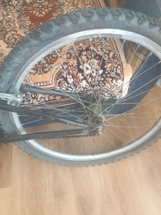 Vand bicicleta in stare buna Moreni • OLX.ro