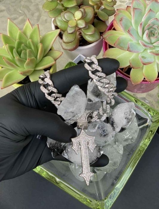 Lant cuban Trapstar Puchenii Mari • OLX.ro