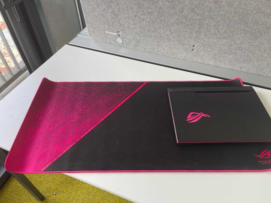 Laptop Gaming ASUS ROG + Mouse Razer DeathAdder Bucuresti Sectorul 1 ...