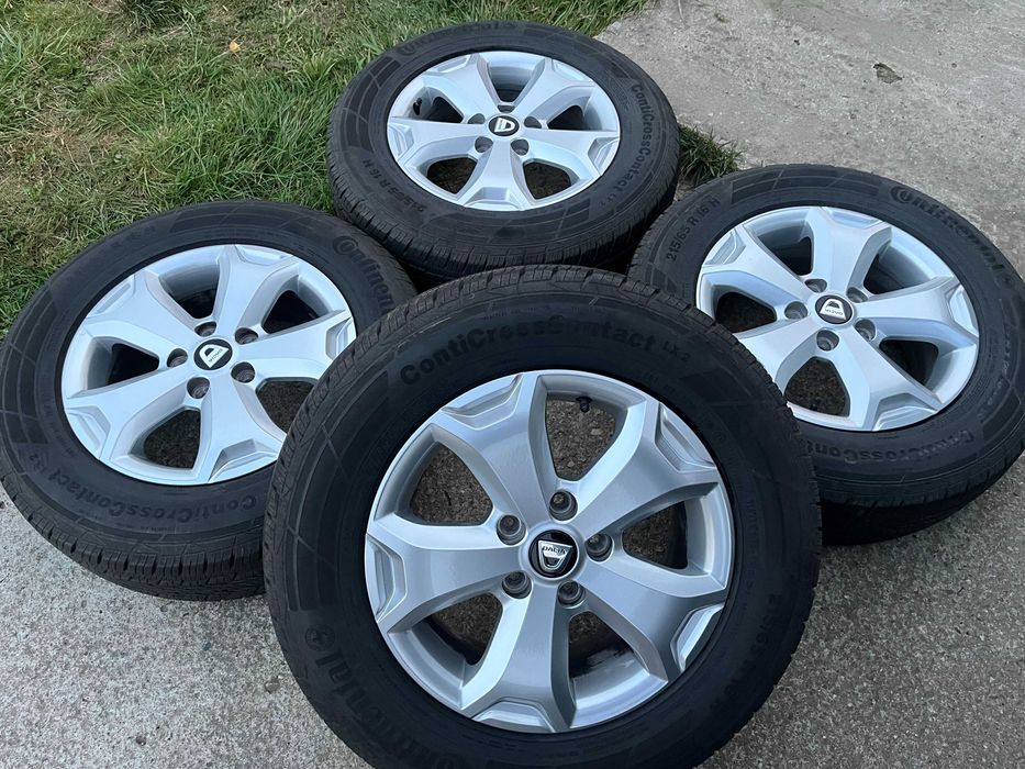 Jante Dacia Duster 16 CYCLADE Anvelope NOI 215/65/16 M+S Continental ...