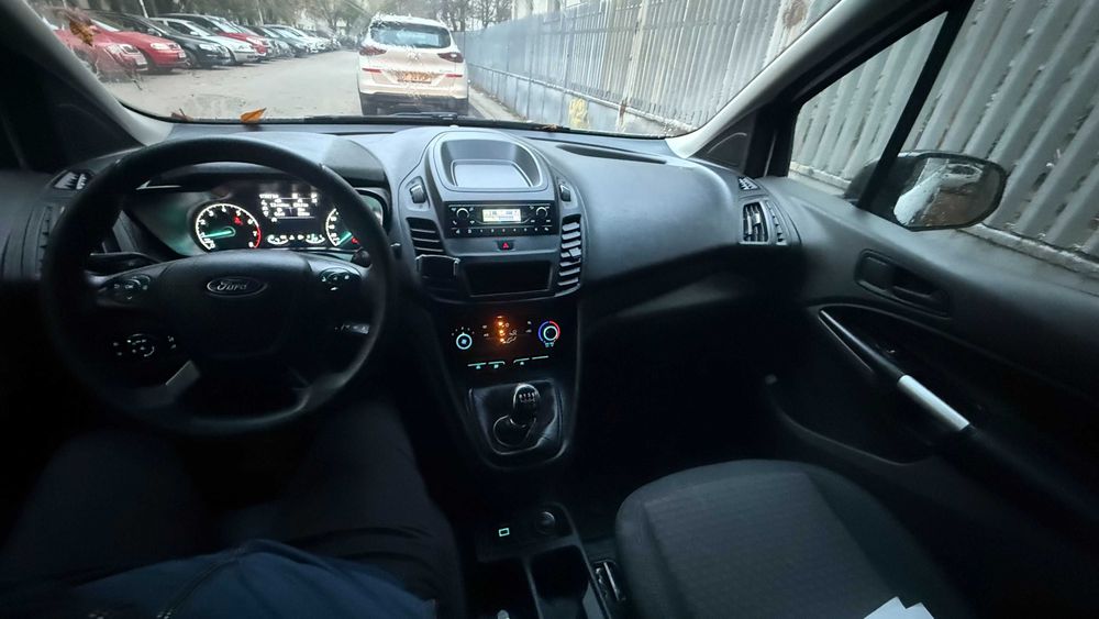 Ford Transit Connect 2019 Slatina • OLX.ro
