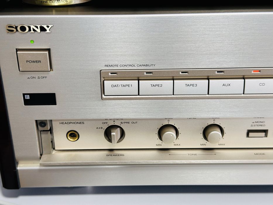 Amplificator Hi-Fi SONY F770ES,MOS-FET-power,champagne,laterale lemn ...