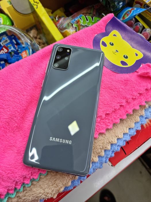 Samsung S20 plus 5G 12/256gb ideall: 2 380 000 сум - Мобильные телефоны Ташкент на Olx