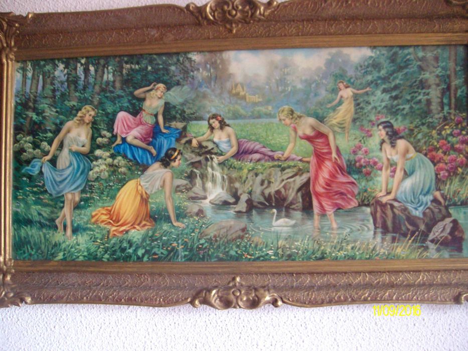 Tablouri ,cele 8 lebede,taranca cu fuiorul si unul hand made vaza ...