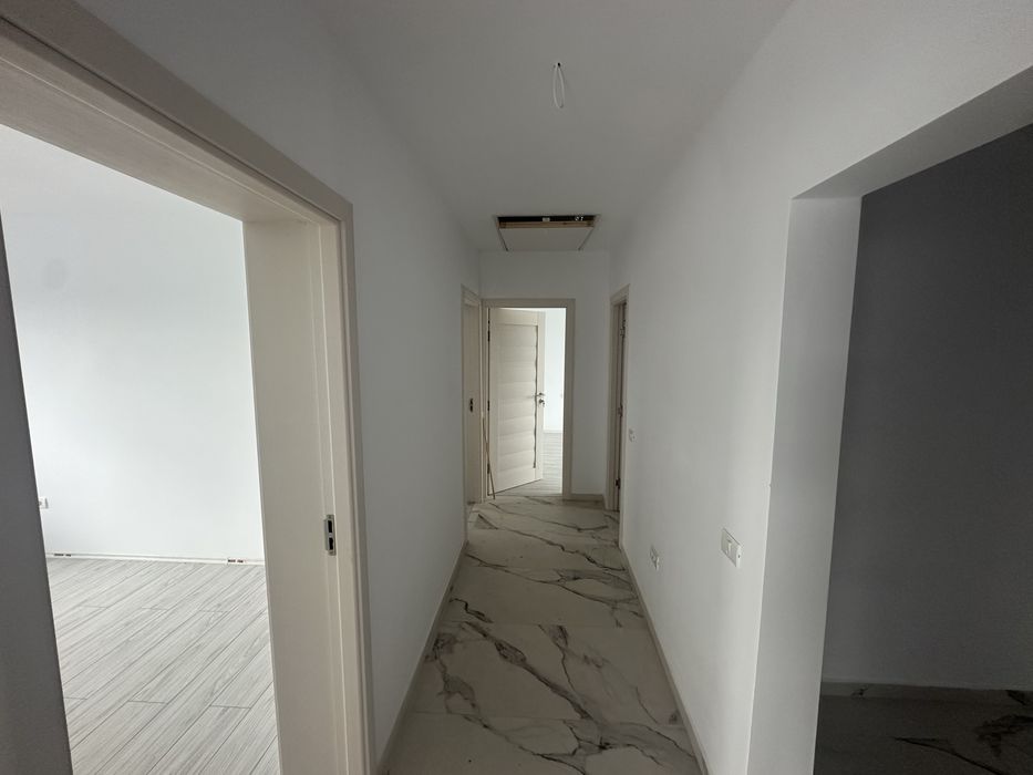 Casa de vanzare in zona Cernica-Pantelimon Bucuresti Sectorul 1 • OLX.ro