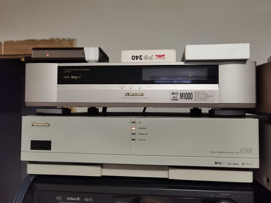 Video recorder s-vhs Mitsubishi hs-m1000 Hunedoara • OLX.ro