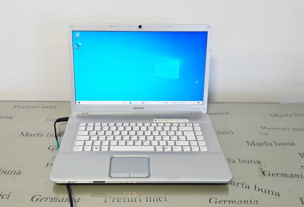 Laptop core i3 - Sony Vaio PCG-71811M - functional,instalat,perfect ...