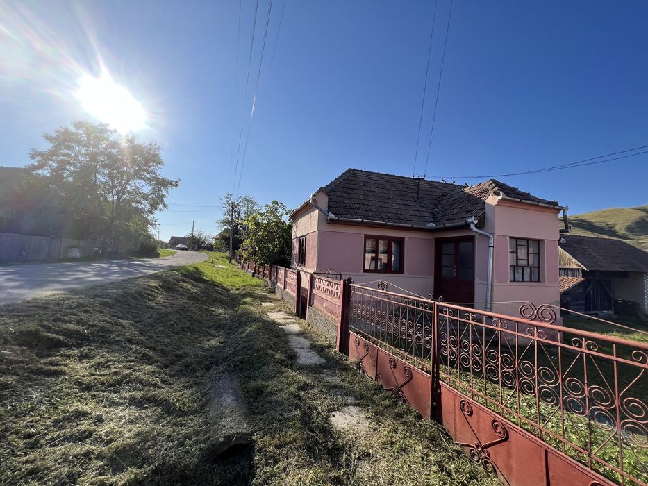 Casa de vanzare zona Silea(Farau) Silea • OLX.ro