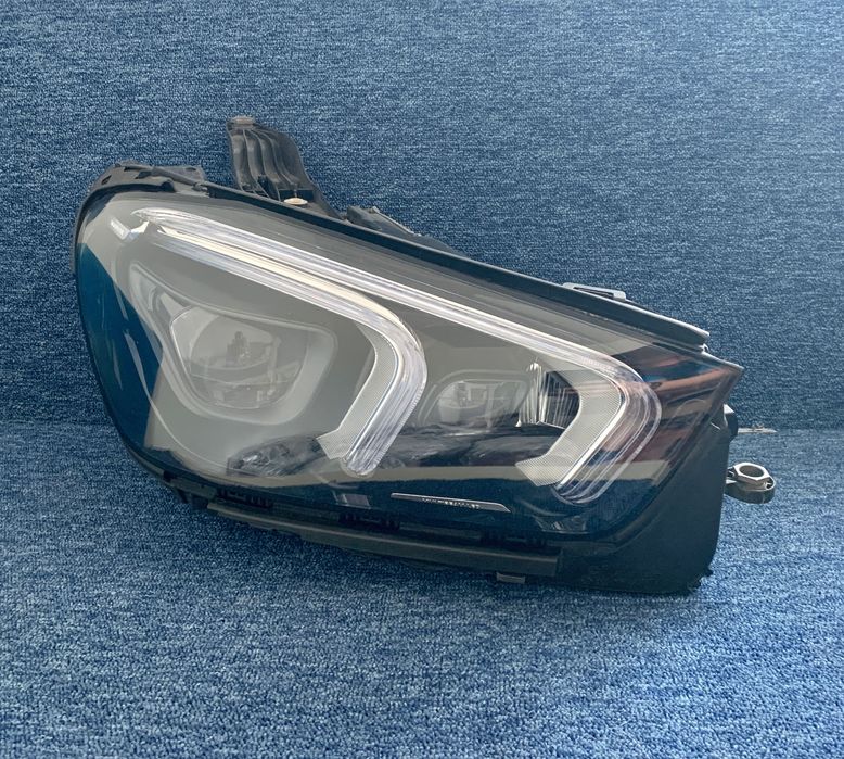 Mercedes W167 GLE 2019-2023 Multibeam Far Faruri dreapta s Focsani • OLX.ro
