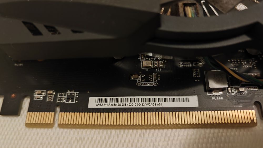 Placa video ASUS Radeon RX 550 AREZ Phoenix, 2GB GDDR5, 128-bit ...