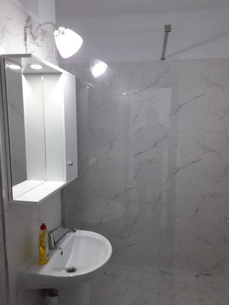 Apt 2 Camere Complet Amenajatmobilat Si Utilat Mutare Imediata Pascani • Olxro