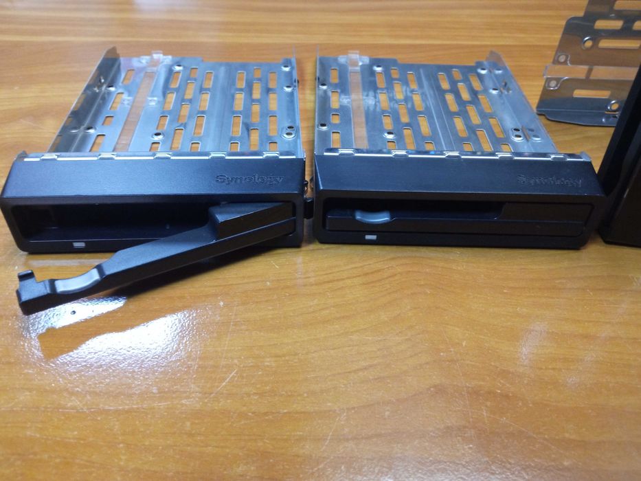 Synology HDD Tray Type R5, Caddy за твърд диск, NAS гр. Пловдив ...
