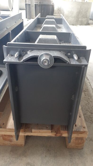 Matrite din metal tip lego ptr blocuri din beton Cristian • OLX.ro