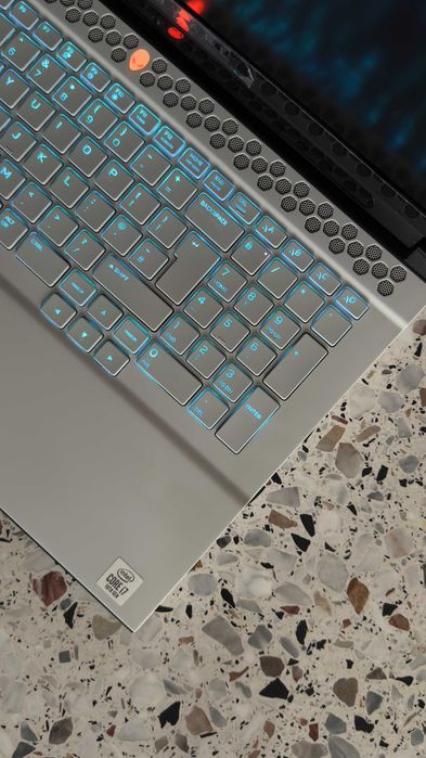 Laptop Gaming Alienware Area-51m R2 M17 10th i7-10700 32GB RAM 1660TI ...