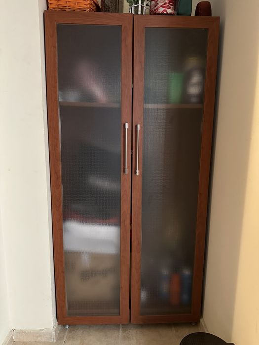 Холен шкаф/секция гр. Несебър • OLX.bg